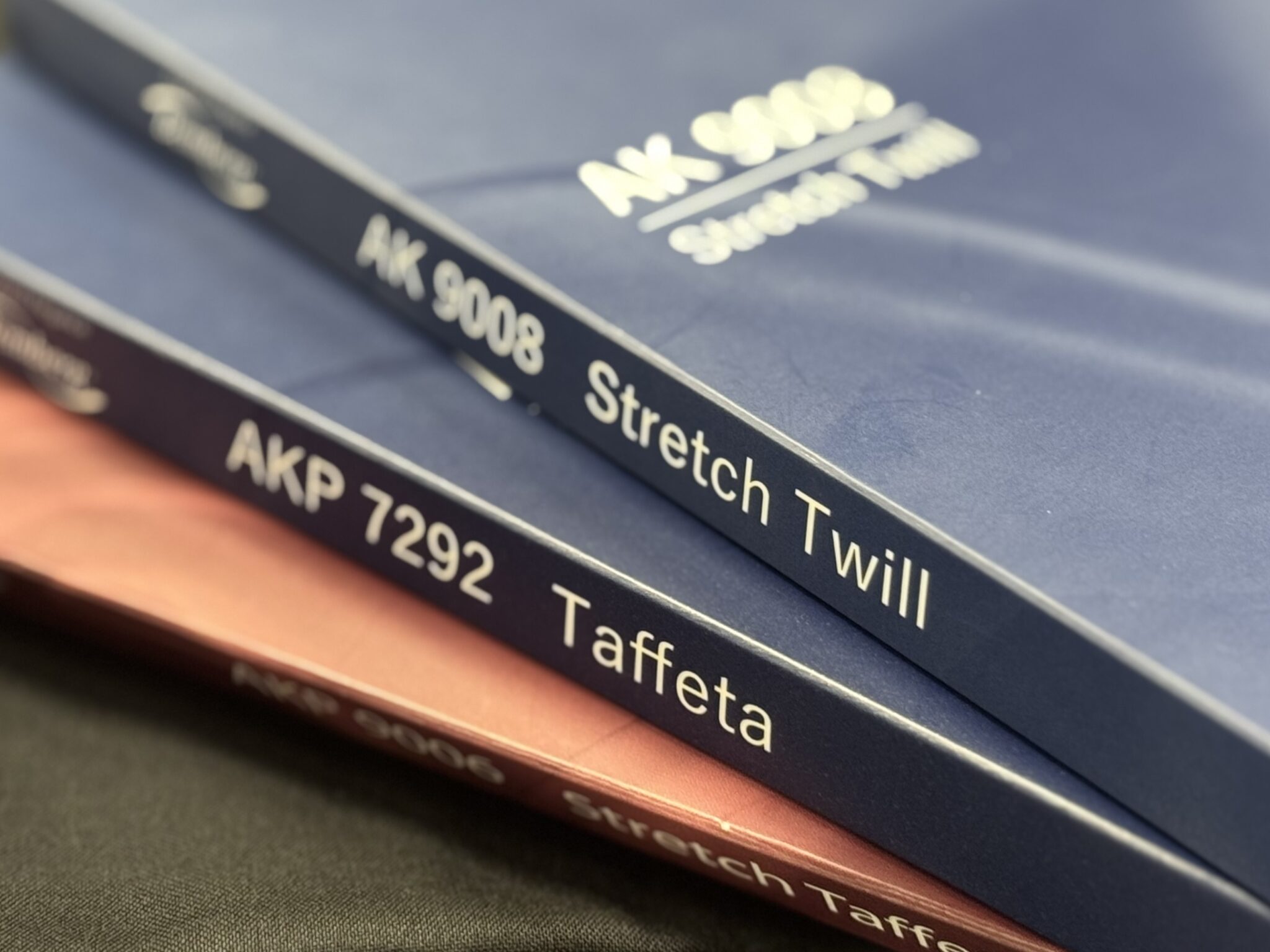 よく聞かれる旭化成のキュプラ裏地の代替品・後継品を集めてみた | ApparelX News